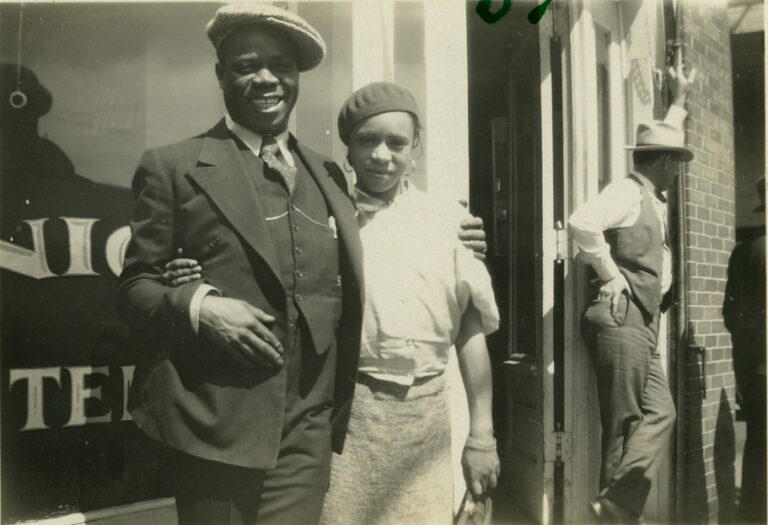1987_14_3725-crop-1 - Louis Armstrong House Museum
